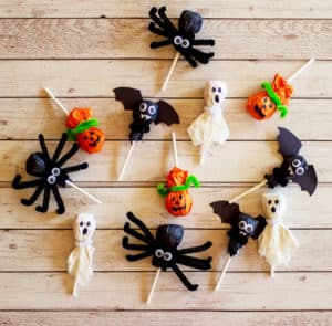 4 Fun and Easy Halloween Lollipop Crafts for Kids | Halloween Crafts