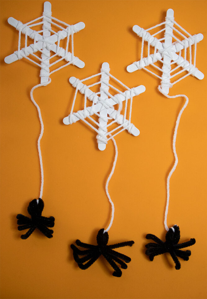 Easy Halloween Spider Web Craft - Pjs and Paint