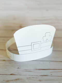 Free Printable St. Patrick's Day Hat - Pjs and Paint