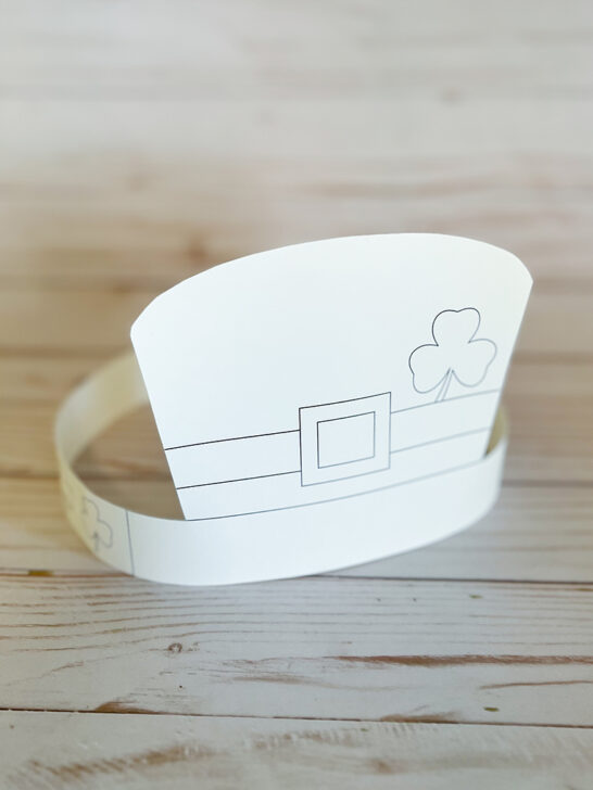 Free Printable St. Patrick's Day Hat - Pjs and Paint