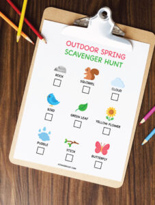 Free Printable Spring Scavenger Hunt - Pjs and Paint