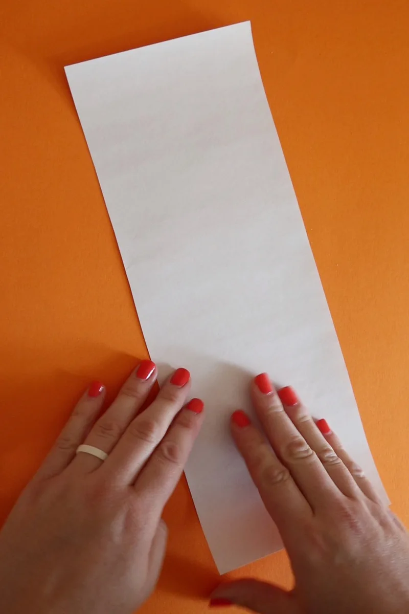 How to Make a Skull Paper Chain - Pjs and Paint