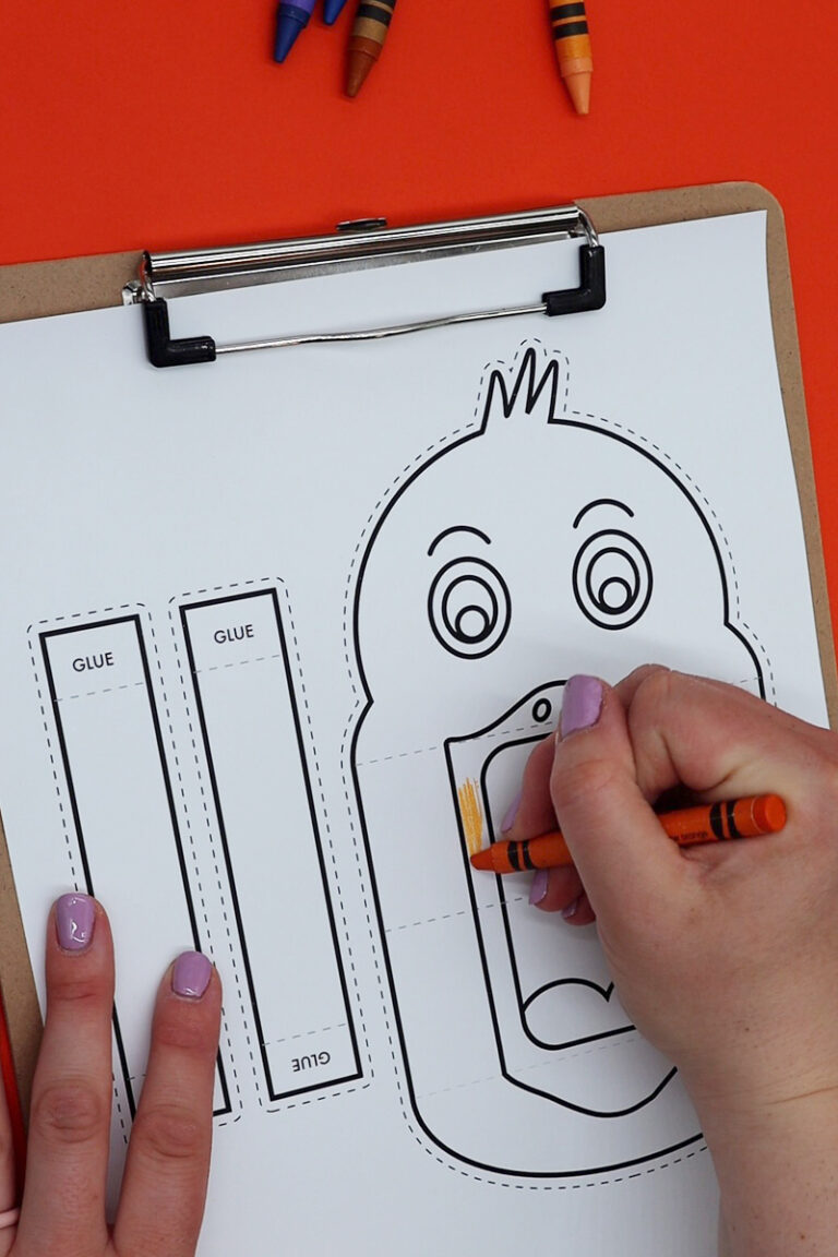 Free Printable Chick Puppet - Pjs and Paint