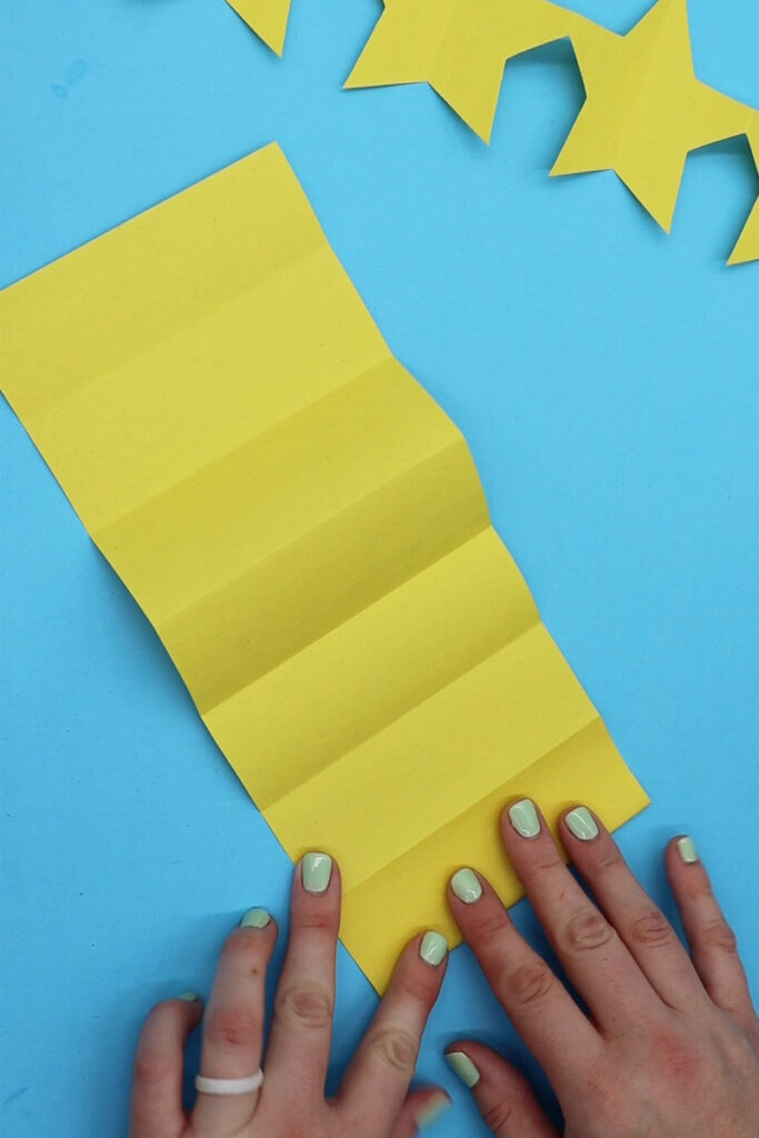 Free Printable Star Paper Chain Template - Pjs and Paint