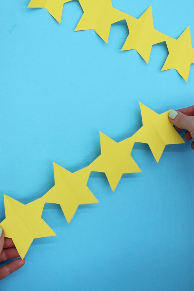 Free Printable Star Paper Chain Template - Pjs and Paint