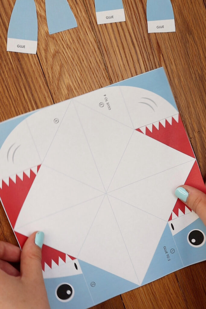 Free Printable Shark Cootie Catcher - Pjs and Paint